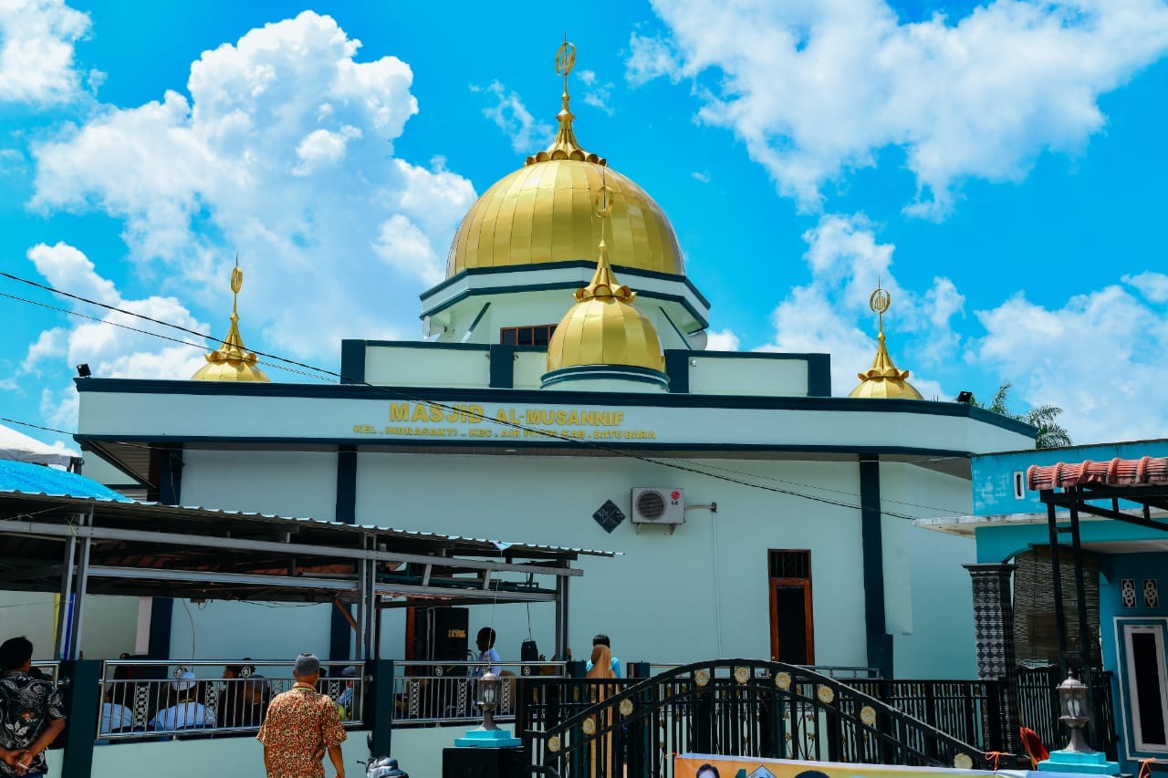 Bupati Zahir Dampingi Wagub Musa Resmikan Masjid Al-Musannif